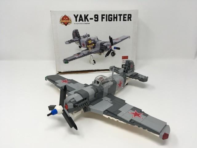 Brickmania Yak-9 Fighter Soviet Union Russia WWII Aircraft BKM2127 LEGO ...