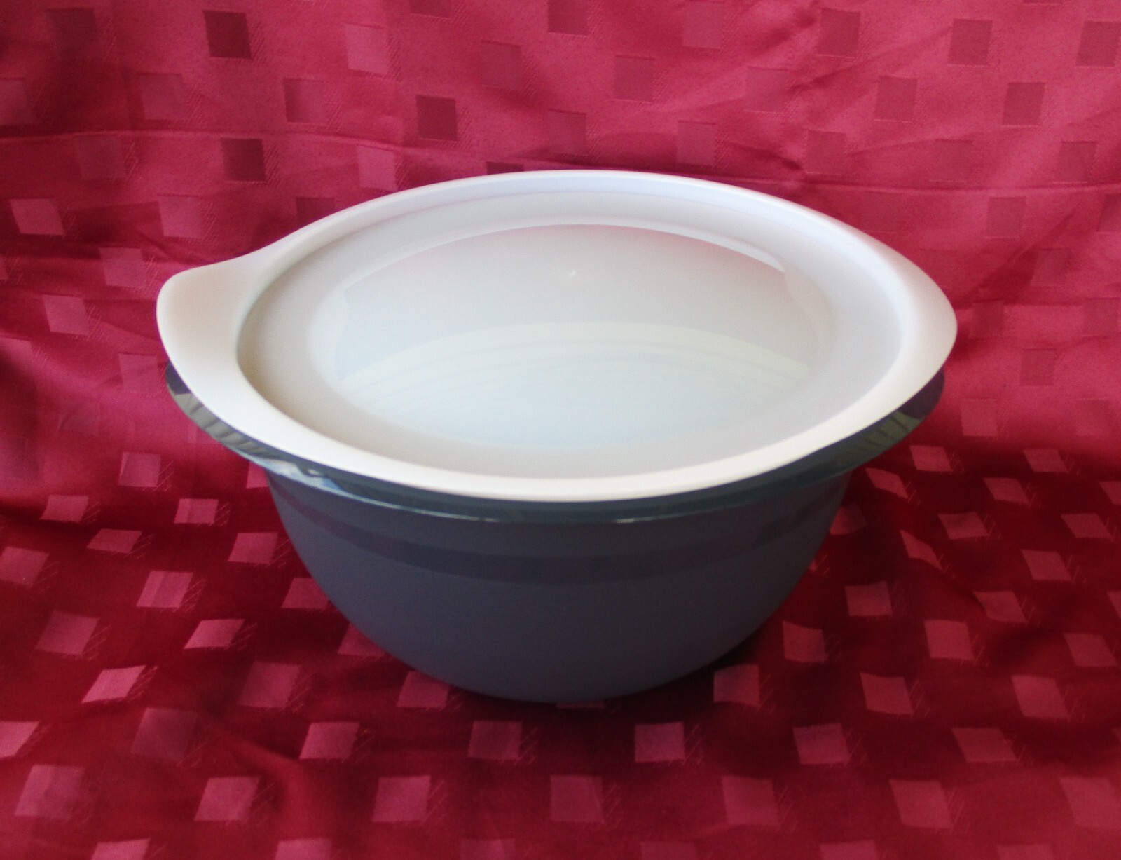 Tupperware Heat Serve N Store Insulated Serving Bowl Shape 4995 A-4 3.1 ...