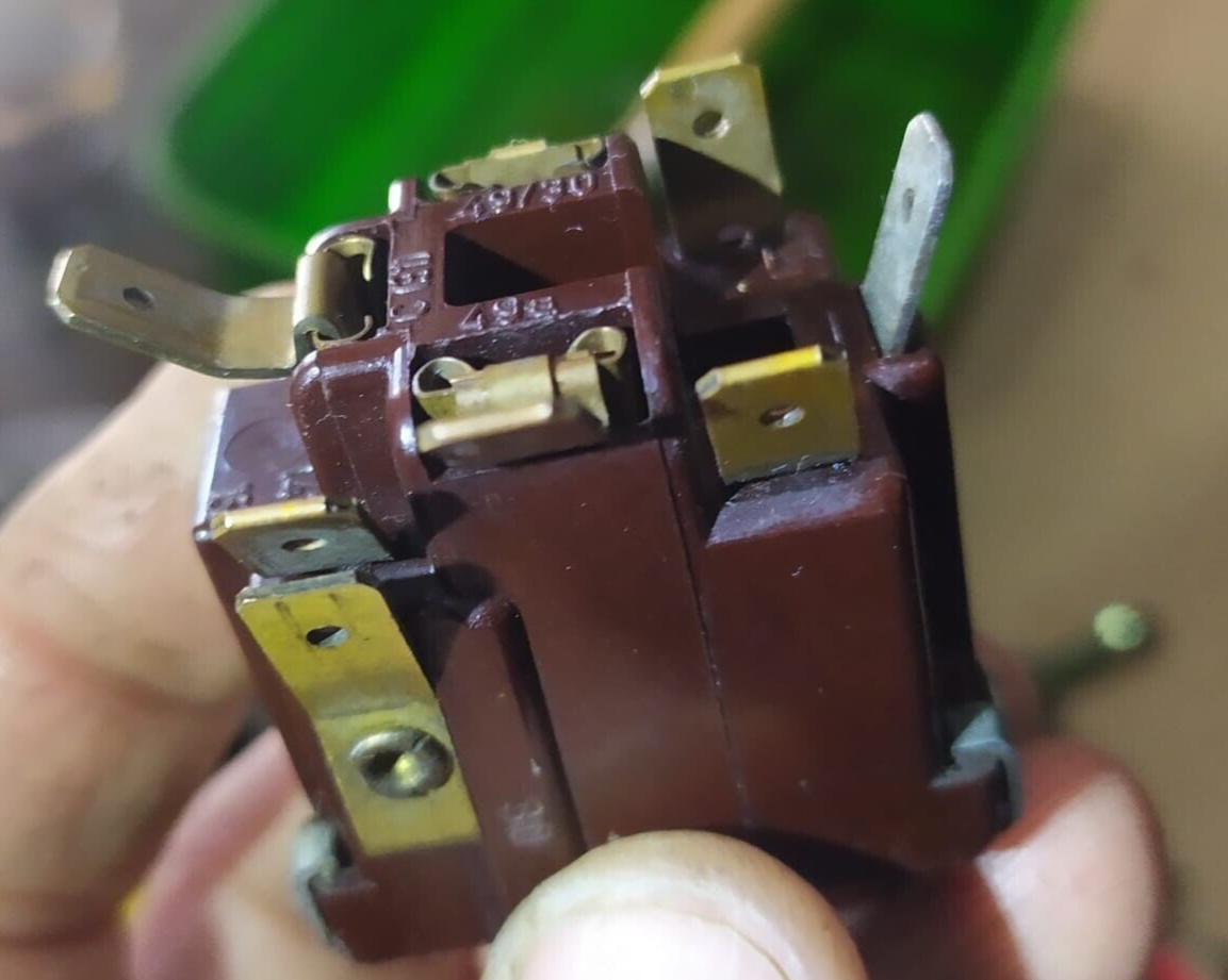 SWF S 500 298 Hazard Light Switch 12 Volt For Volvo , Porsche , VW ...