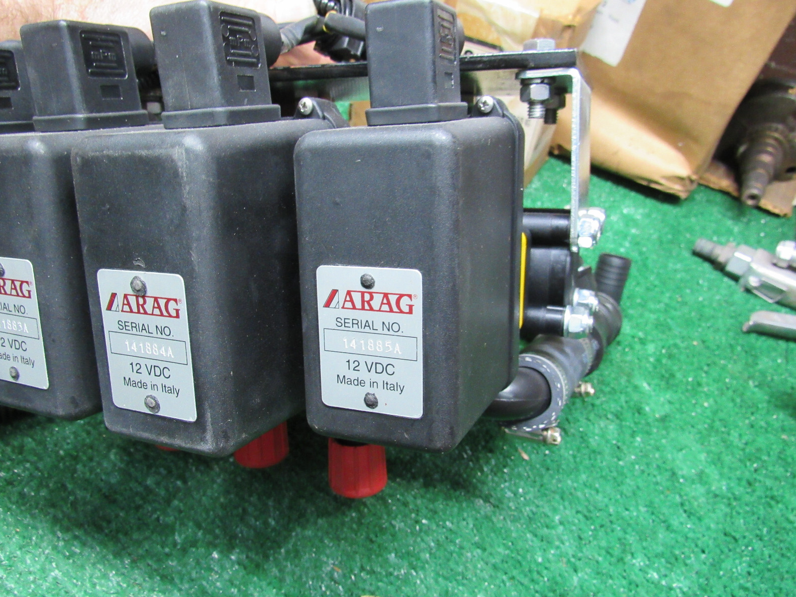 Raven Precision Boom Valve 3 Section Manifold - FLOW CONTROL - WIRE ...