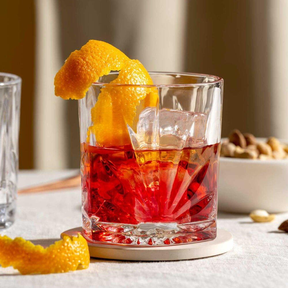 Negroni Cocktail Glasses My Favorite Negroni Sbagliato Cocktail Joy