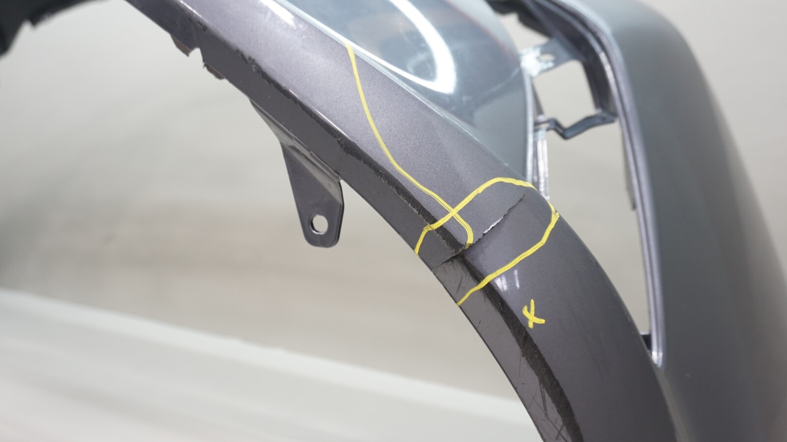 2019-2020 LEXUS ES350 ES300H 4DR SEDAN FRONT BUMPER COVER PANEL OEM ...