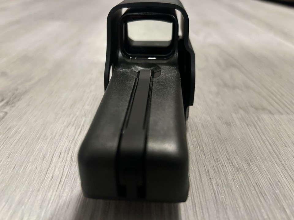 EOTech 518.A65 Tactical Holographic Red Dot Weapon Sight - Black ...