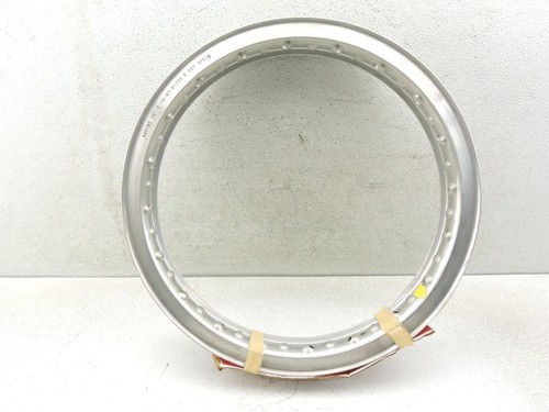 New Akront Alloy Rim Cush Drive Rear Wheel Norton 750 850 Commando WM3 ...