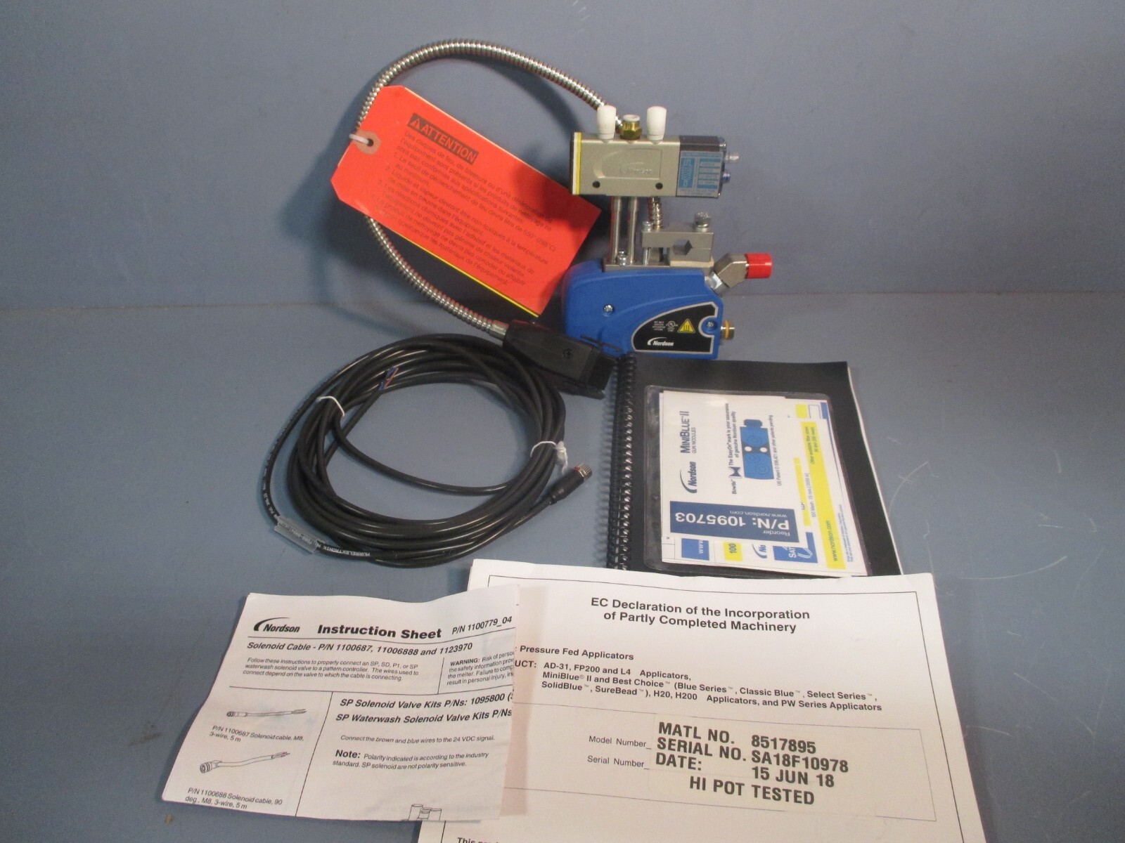 Nordson 8517895 Mini Blue Dispensing Gun for sale online | eBay