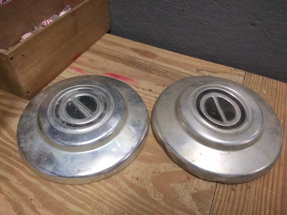 1983 -97 Ford Explorer Bronco Ranger Aerostar OEM Wheel Center Cap F07A ...