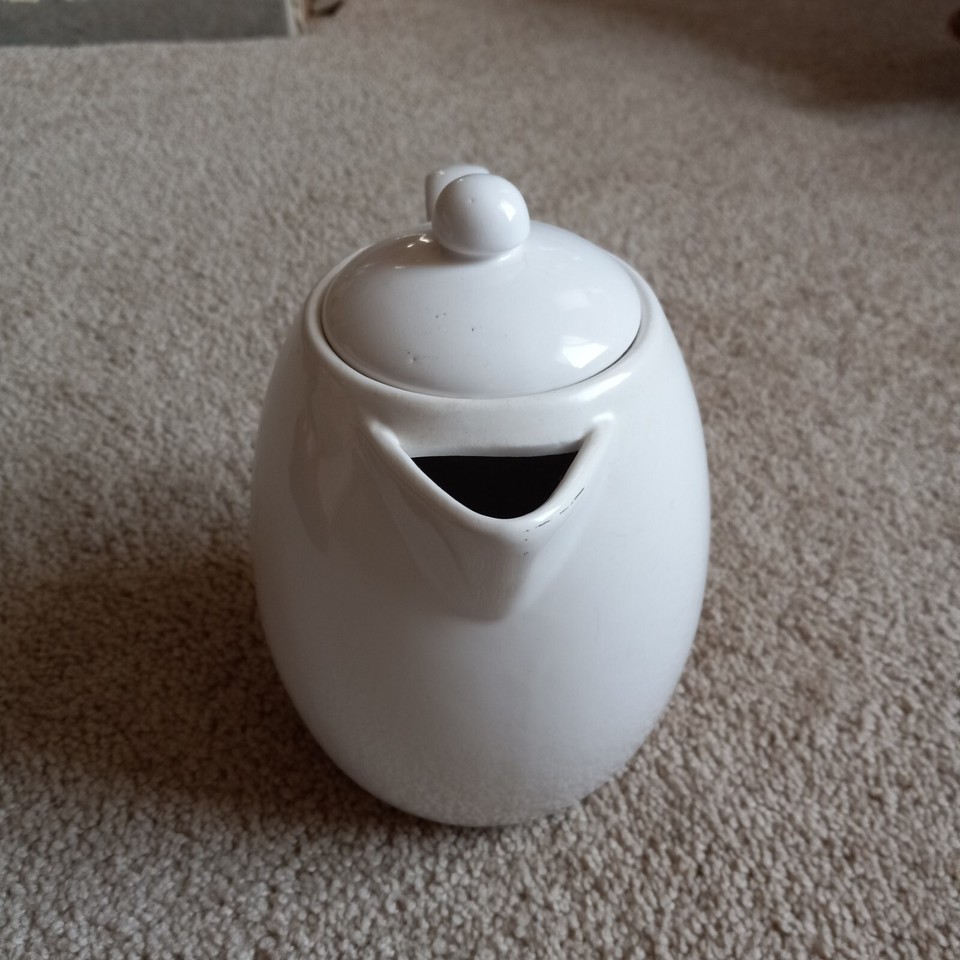 Starbucks White Ceramic Teapot Coffee Carafe Pitcher 23.6 fl. oz. 700 ...