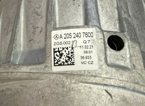 BRAND NEW 2017-2020 MERCEDES C300 4Matic Base LEFT MOTOR MOUNT ...