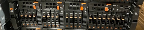 Pure Storage FlashArray M70 R2, Dual controllers, 20x 3.8TB (2x 1.92TB ...