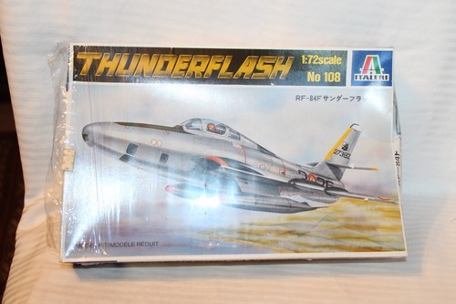 1/72 Scale Italeri, RF-84F Thunderflash Jet Airplane Model Kit #108 BN ...