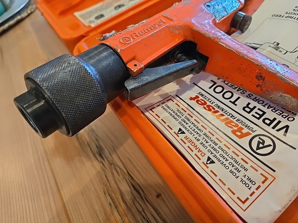 ITW Ramset Red Head VIPER 27 Caliber Powder Actuated Tool | eBay