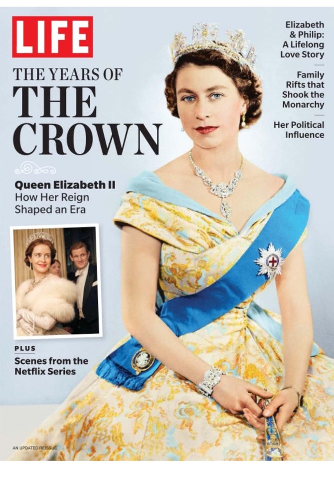 LIFE Magazine THE YEARS OF THE CROWN Queen Elizabeth II NEW | eBay