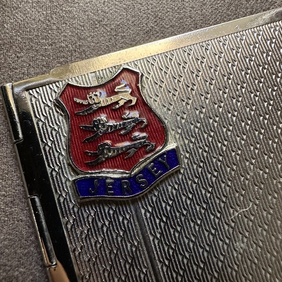 VINTAGE ARMS OF JERSEY CREST ART DECO FOLDING CHROME POSTAGE STAMP CASE ...