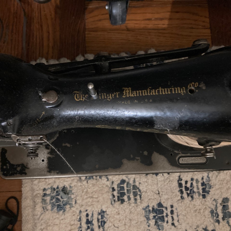 SINGER 95-1 ORIGINAL 1910 INDUSTRIAL SEWING MACHINE WORKING!! FREE ...