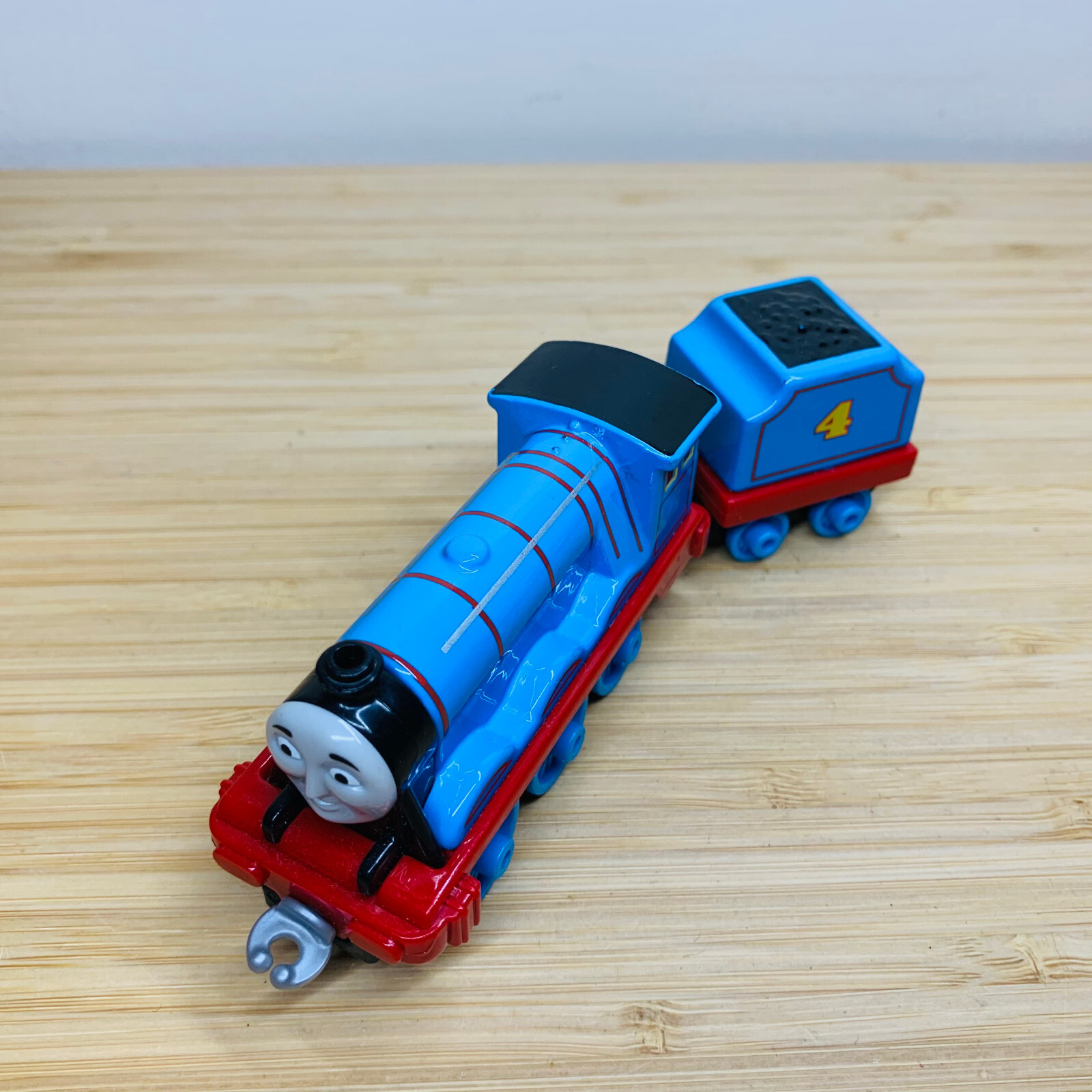 Gordon - Thomas & Friends Adventures Push Along Diecast Metal Trains ...