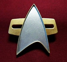 Star Trek TNG Next Generation All Good Things Communicator Comm Badge ...