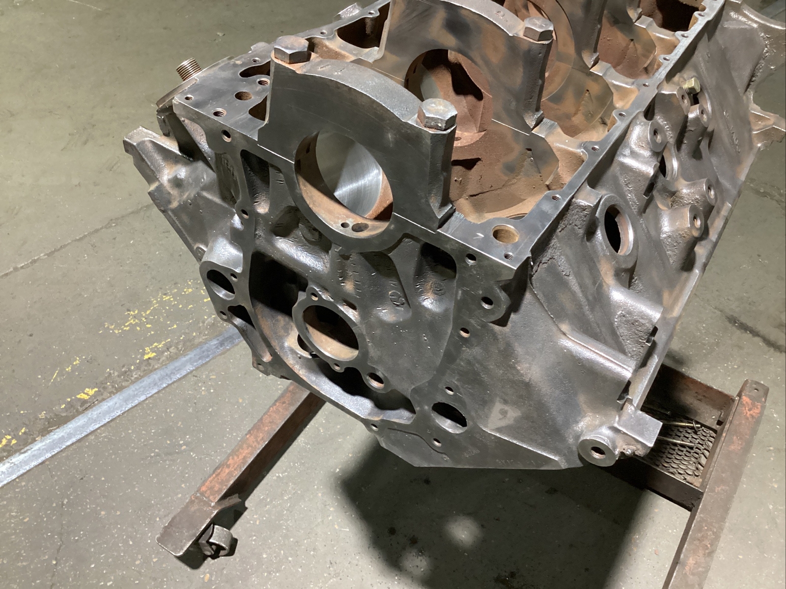 1969 FORD 429CI ENGINE BARE BLOCK STOCK BORE C9VE-B DATE: 8M10 WE SHIP ...