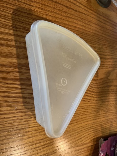 Vintage Tupperware 269-15 Pie Wedge Keeper With Clear Lid 268-13 | eBay