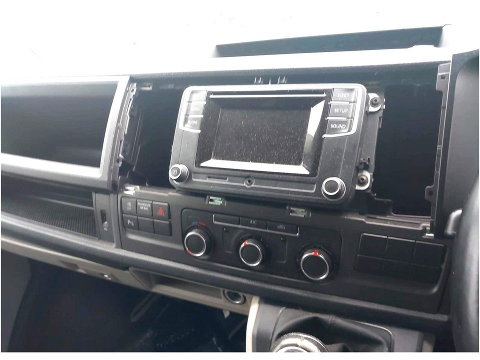 2018 VW TRANSPORTER T6 2.0TSI LH7J GREY (ENGINE CONVERSION?) BREAKING ...