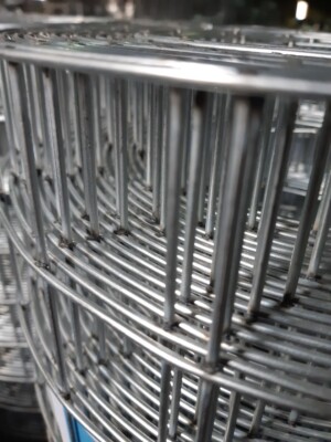 Welded Wire Mesh Fencing 36" 40" 48" 72" High - 6 to 30mtr Rolls ...