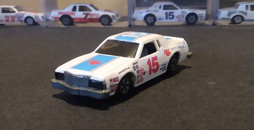 Vintage Ertl 1/64 nascar RC Cola 81 Thunderbird | eBay