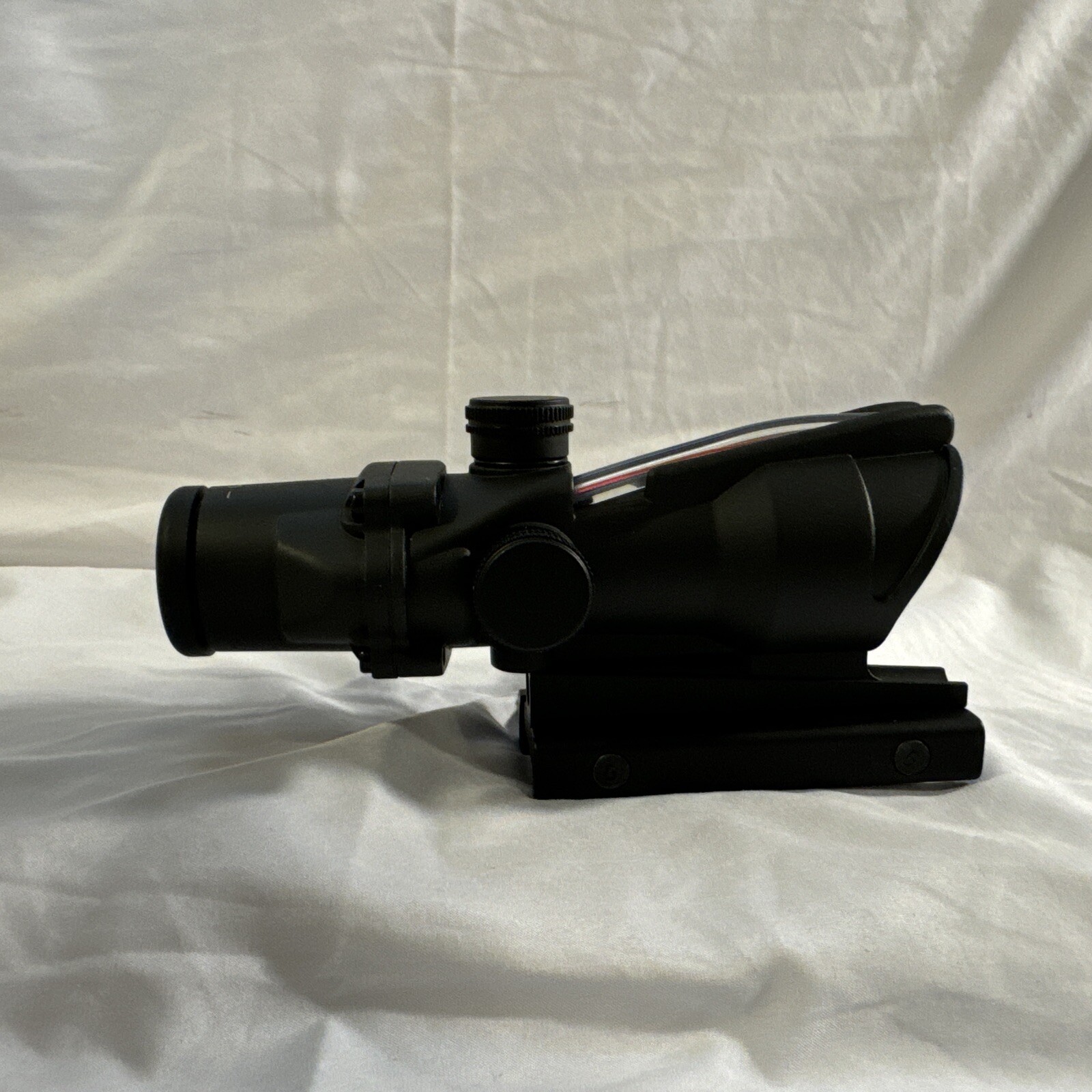 Trijicon ACOG TA31-CH 4x32mm Rifle Scope - Blacktop Red Fiber ...