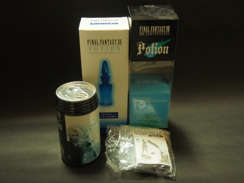 Final Fantasy Ⅶ Trading Arts Mini Cloud Figure, Can & Portion Square ...