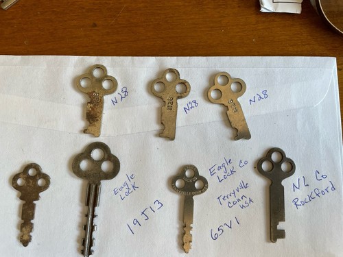 7 Eagle Lock Company Flat Steel Keys 75V1, 19J13 Set of 3 Matching ...