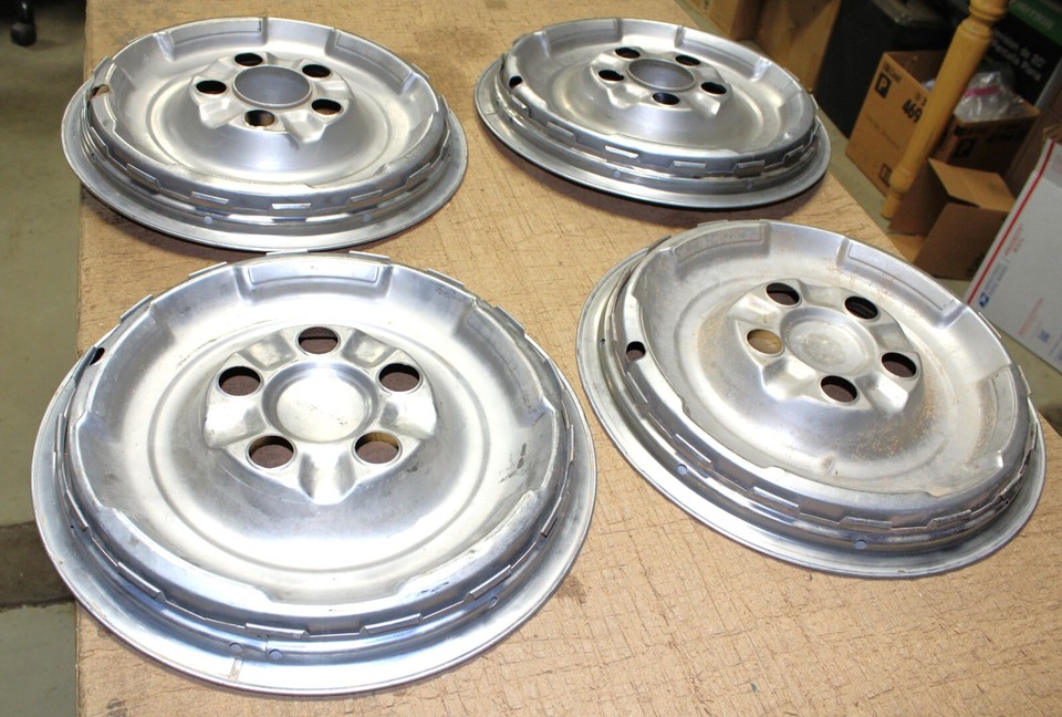 1964 1965 1966 1967 Mercury Cyclone Gt ORIG CHROME 14" WHEEL COVERS HUB ...