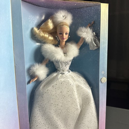 2002 WINTER'S REFLECTION BARBIE Christmas Doll Blonde #55682 Mattel ...