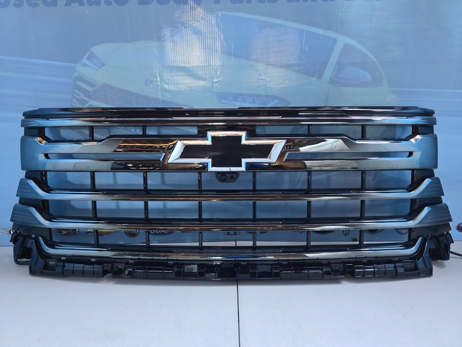 2024 CHEVROLET SILVERADO GRILLE OEM | eBay