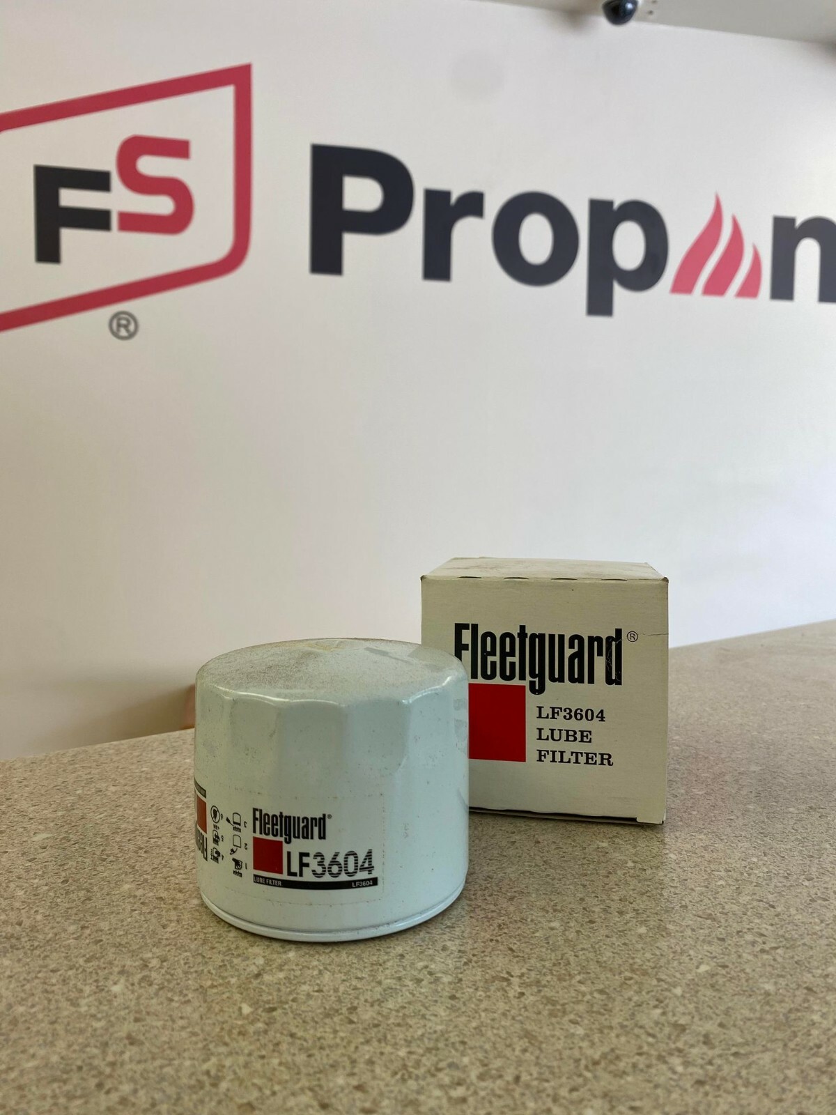 FLEETGUARD LF3604 - cross reference oil filters | oilfilter ...