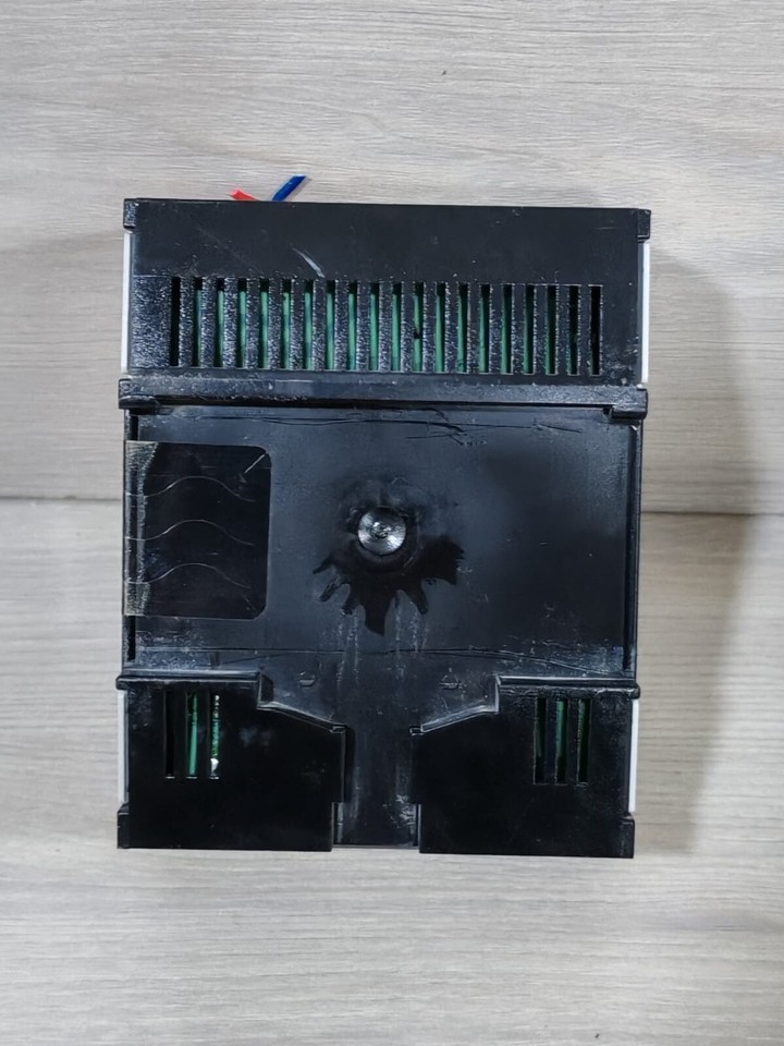 SCHNEIDER ELECTRIC MTN684064 REG-K/640mA POWER SUPPLY | eBay