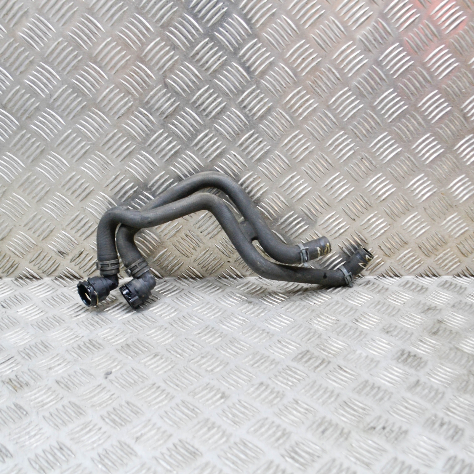 VOLKSWAGEN GOLF MK7 Water Coolant Pipes Hoses 5Q0122291AJ 1.5 Petrol ...