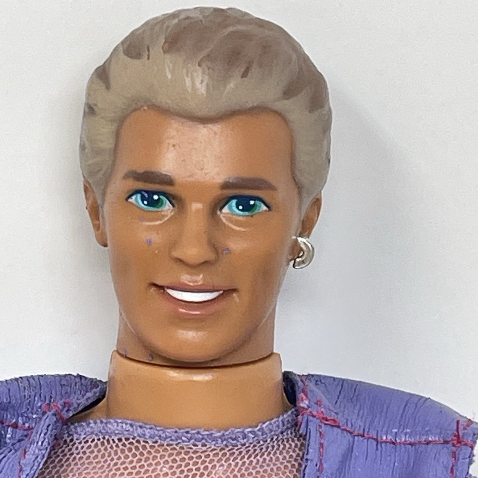 Vintage 1992 Earring Magic Ken Doll RARE 2290 Mattel Barbie HTF | eBay