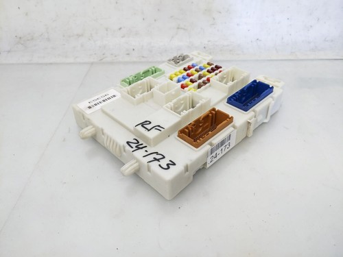 2016-2017 Ford Focus Body Control Module Computer Bcm Gv6t-14A073-Jc *2 ...