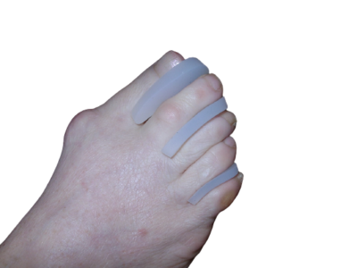 Soft interdigital GEL TOE WEDGES to prevent pressure rubbing corns ...