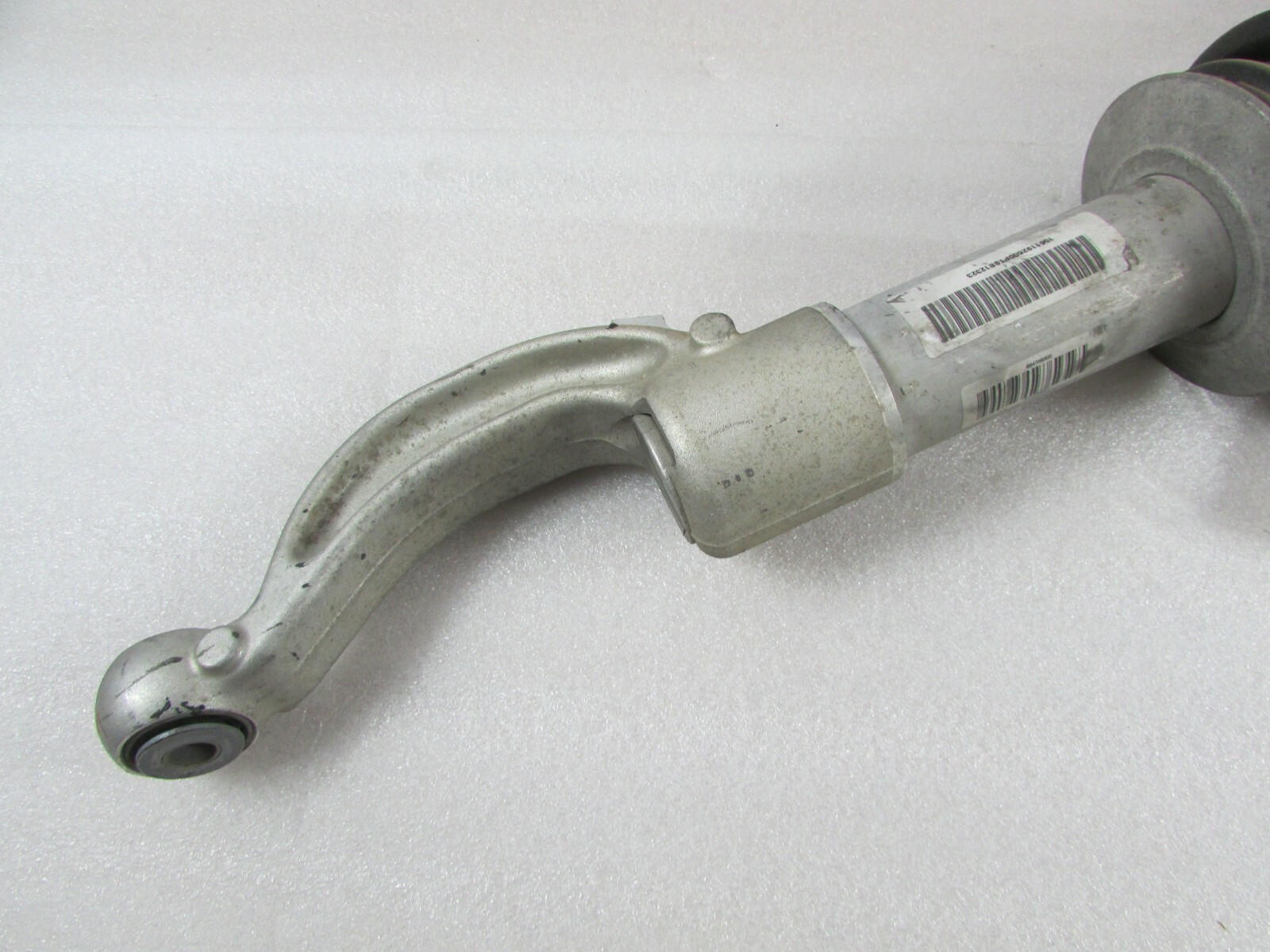 2014 Maserati Quattroporte, RH, Right Front Shock Absorber, Used, P/N ...