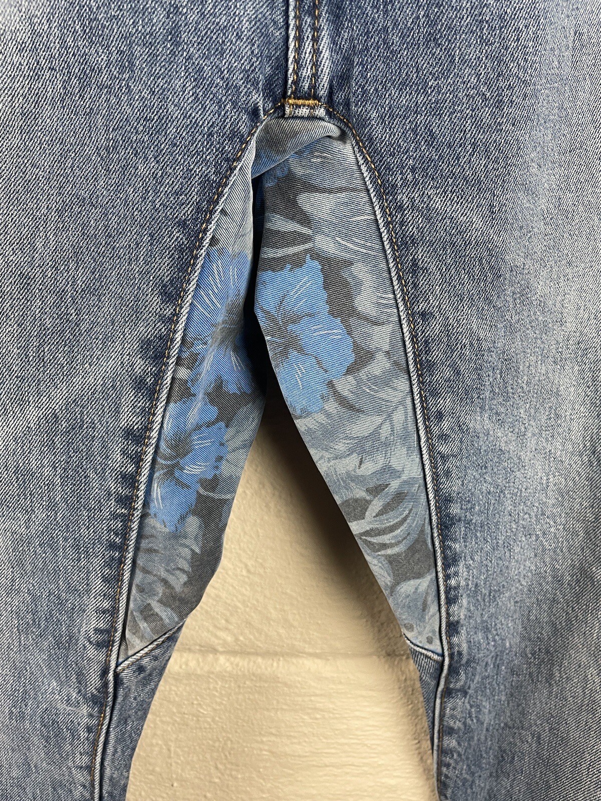 Levi’s Button Fly Men Size 34 X 32 Premium Altered Taper Men’s Denim ...