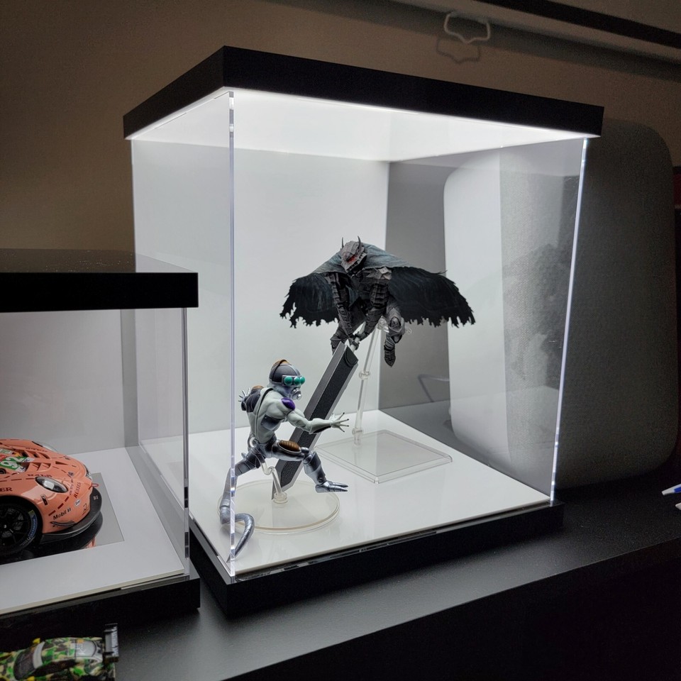 Collectible Acrylic Display Case w/ LED lights, Great for Figures ...