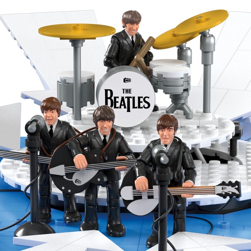 WB MEGA Brands - The Beatles Building Toy Kit with Lights (681 Pieces ...