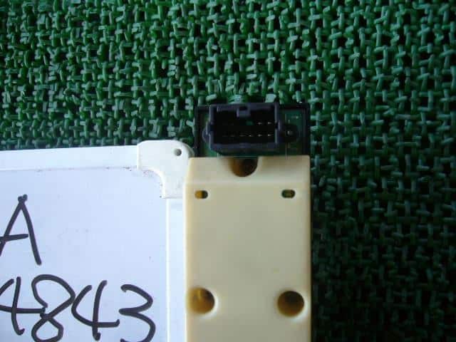MITSUBISHI Minica 1996 E-H31A Power Window Switch [Used] [PA68154069 ...