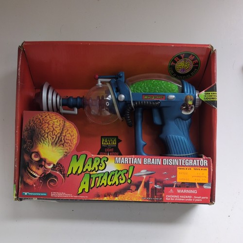 1996 Trendmasters Mars Attacks! Martian Brain Disintegrator Gun VINTAGE ...