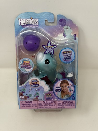 Fingerlings Aqua Baby Dolphin With Light up Fin Bonus Beach Ball NOC ...