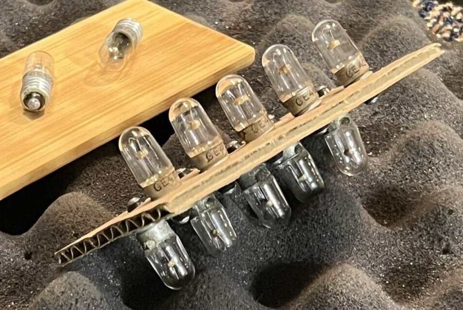 (1) Box of 10 General Electric E40 Miniature EDISON Radio Lamps Light ...