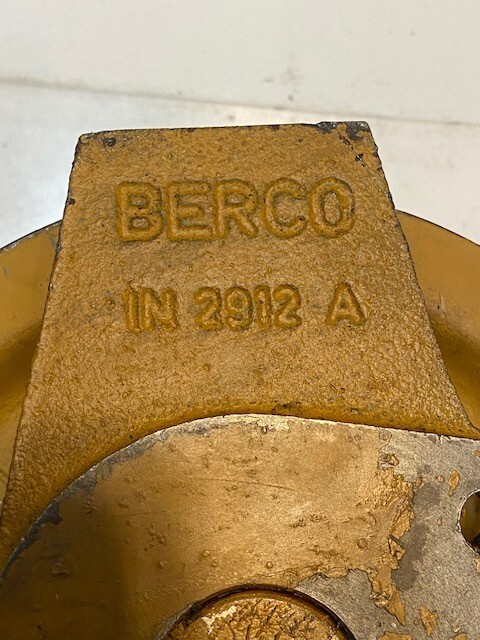 Berco Track Roller IN 2912 A | IN 2911 | 7-1/2" Long 8" Dia. | eBay