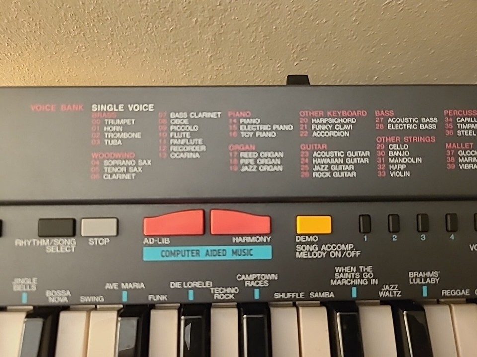 Yamaha PSR-3 (49-Key) 100-Voice Portable Keyboard W/ Case & Adapter ...