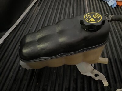 GENUINE CHEVROLET 2007-2013 Chevrolet Silverado 1500 Coolant Reservoir ...
