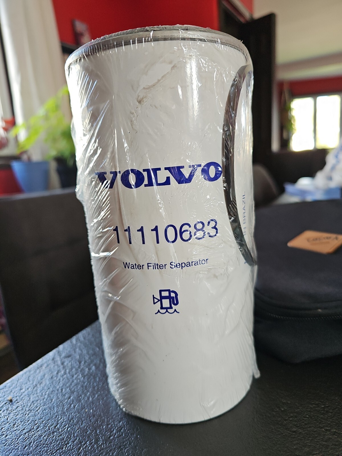 VOLVO 11110683 - Fuel filter cross reference