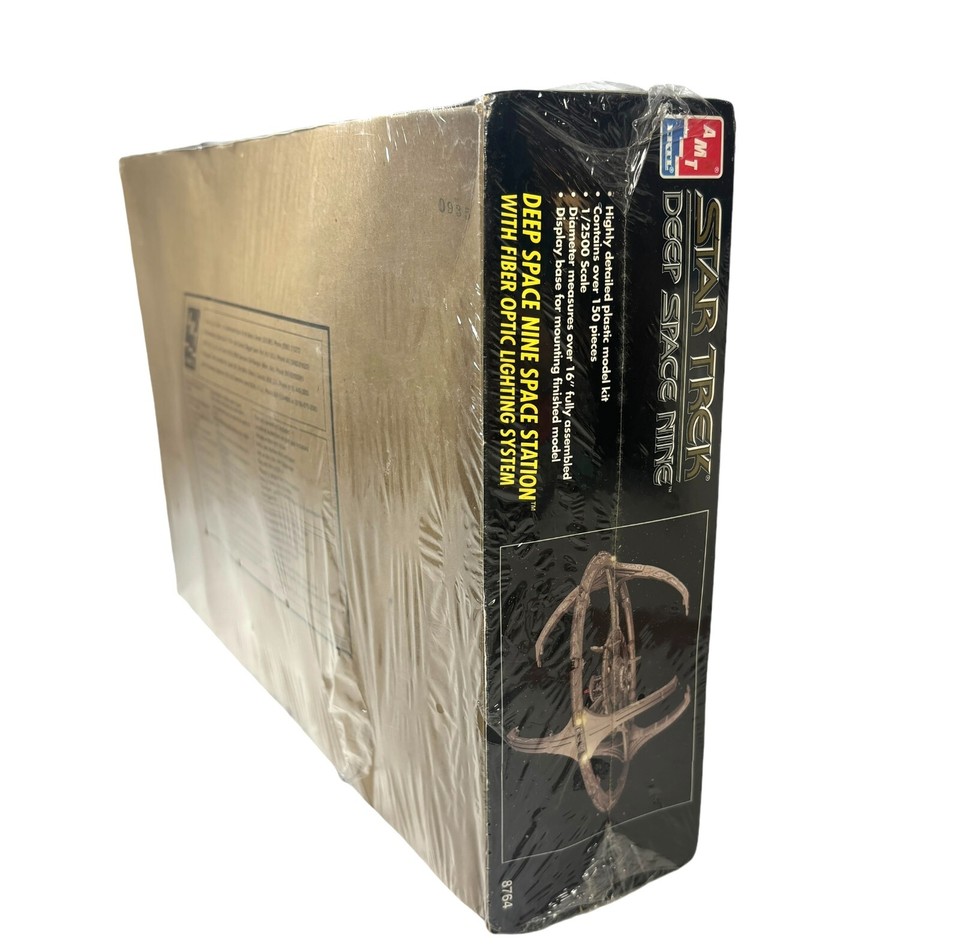 Star Trek Deep Space Nine AMT Model Kit Station w Fiber Optic 8764 ...